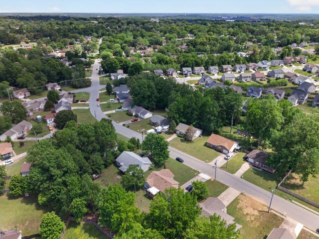 628 Ashley Oaks Dr