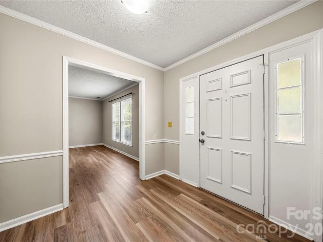 628 Bellows Lane