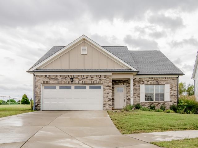 628 Bella Ct