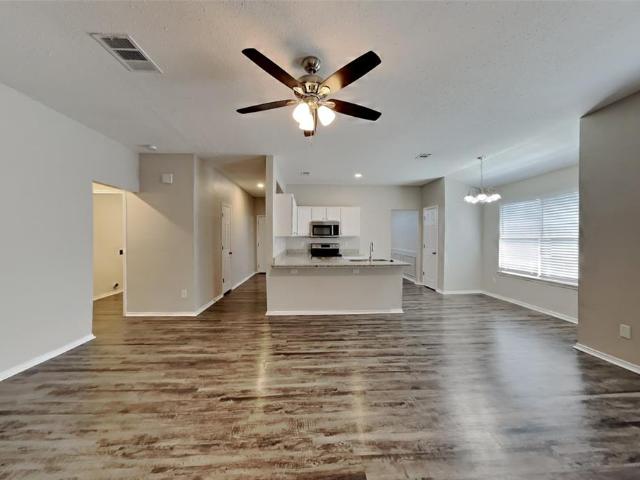 628 Bluejay Drive