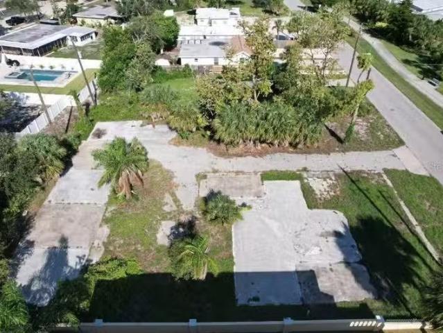 628 Golf Dr, Venice, FL 34285 MLS A4614940