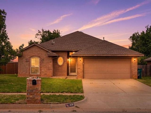 628 Inverleith Cir, Yukon, OK 73099