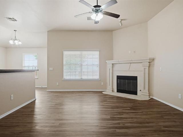 628 Inverleith Circle