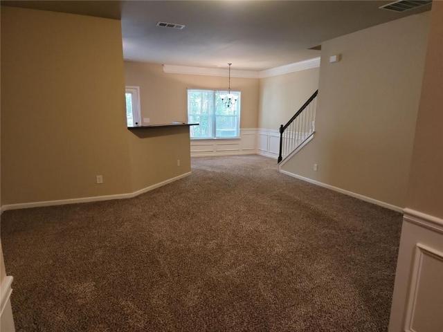 628 Oakside Place