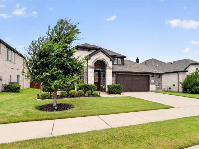628 Lake Cove Drive