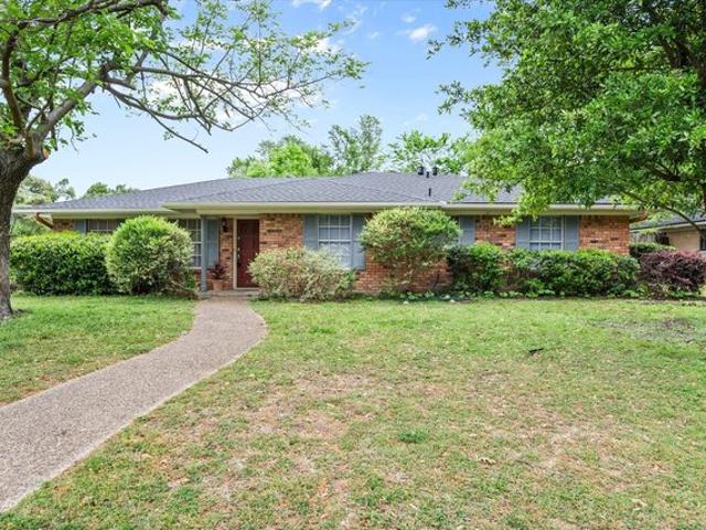 628 Madison Dr, Corsicana, TX 75110