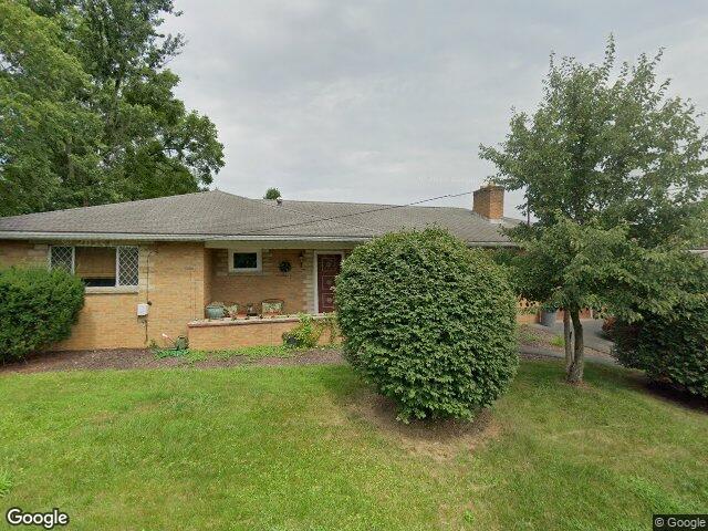 628 Marple Ave, Canonsburg, PA 15317