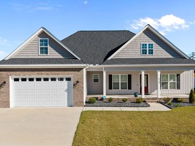 628 Megan Dr, Greenville, NC 27834