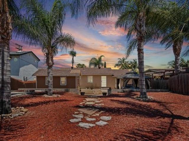 628 N Cuyamaca St, El Cajon, CA 92020