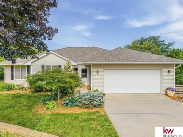 628 S 4th St, Plattsmouth, NE 68048