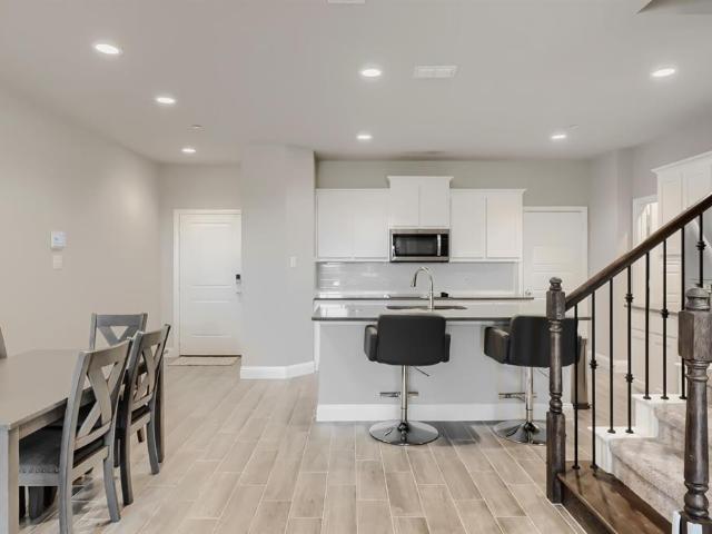 628 Sandiford Court