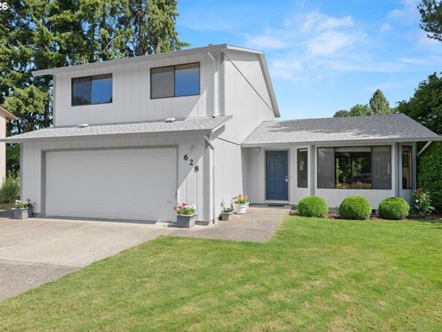 628 SE 33rd Ct, Hillsboro, OR 97123
