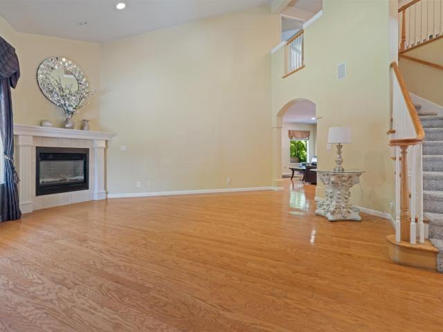 628 Stanley Ln