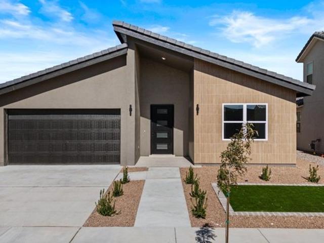 628 Paseo Del Agua St, Horizon City, TX 79928