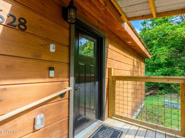 628 Pinecrest Drive