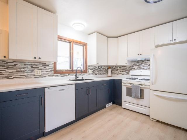 628 Pleasant Dr