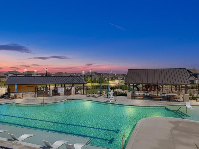 628 Rocky Bluff Way