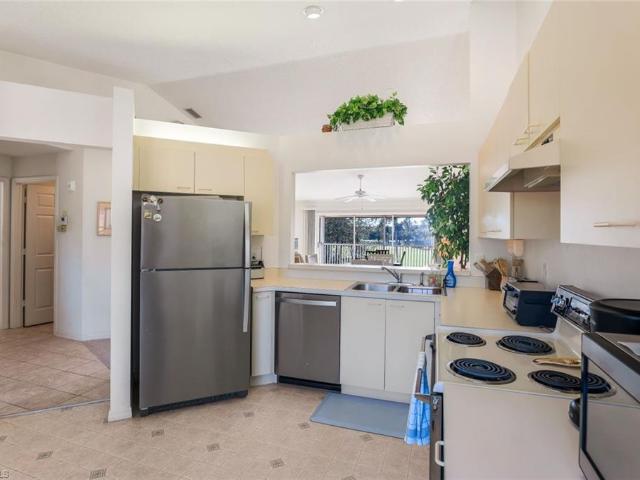 628 Woodshire Ln, Unit G4, Naples, FL 34105 | MLS #225080