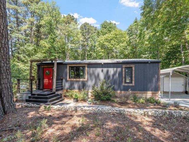 628 Westover Dr, Sanford, NC 27330