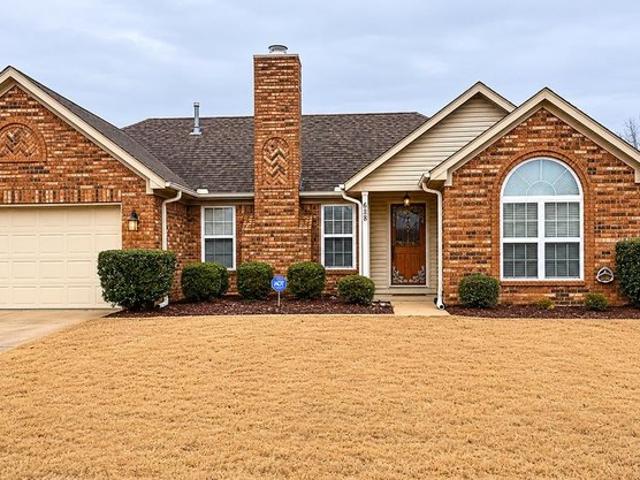 628 White Oak Dr, Marion, AR 72364