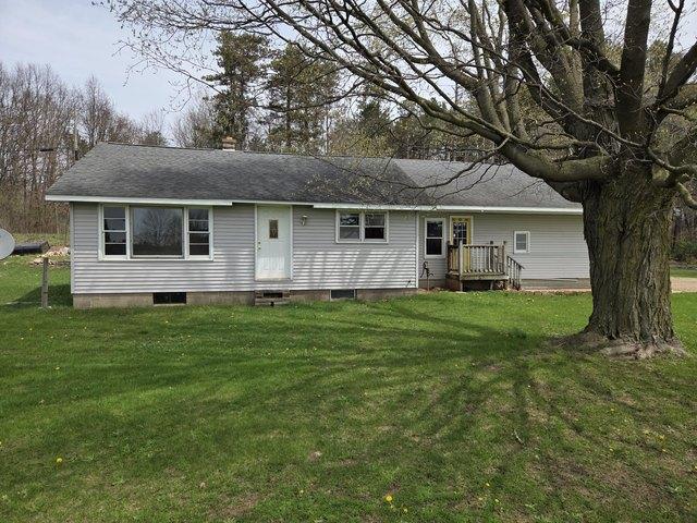 62941 M 40, Lawton, MI 49065