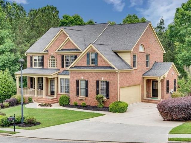 6295 Grand Magnolia Dr, Sugar Hill, GA 30518