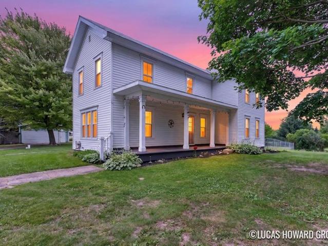 6297 Fitzner Rd, Greenville, MI 48838