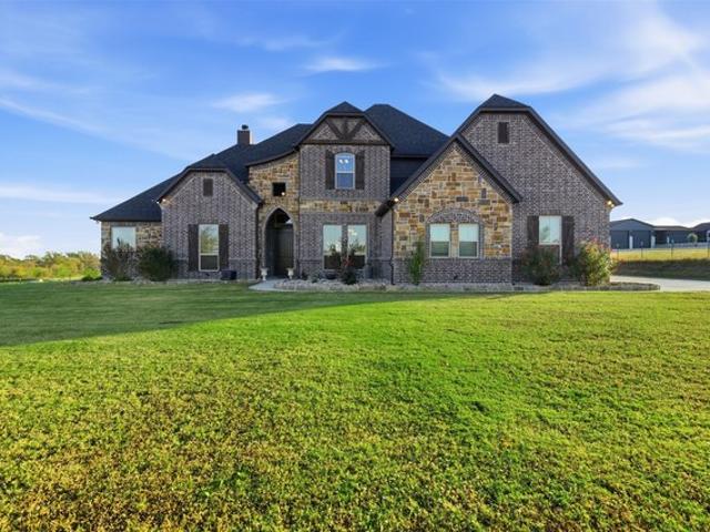 6298 Belz Rd, Sanger, TX 76266