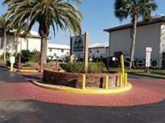 6299 Arlington Ct #212, Orlando, FL 32807