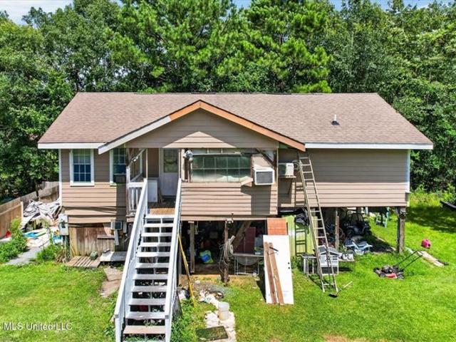 6299 Ball Park Rd, Pass Christian, MS 39571