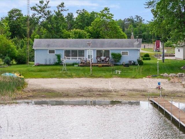 6290 Highland Scenic Rd, Baxter, MN 56425