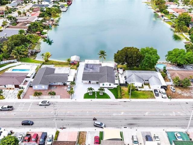 6290 W 16th Ave, Hialeah, FL 33012 | MLS #B26011