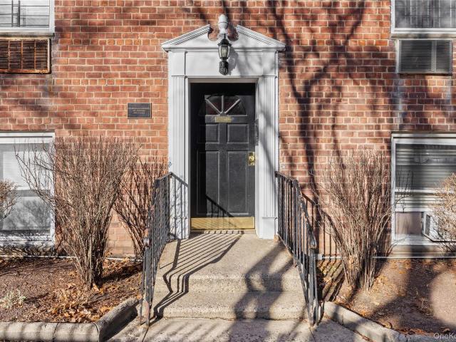 6291 Broadway, Unit A6
