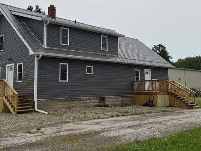 6291 Lake Ave, Elyria, OH 44035