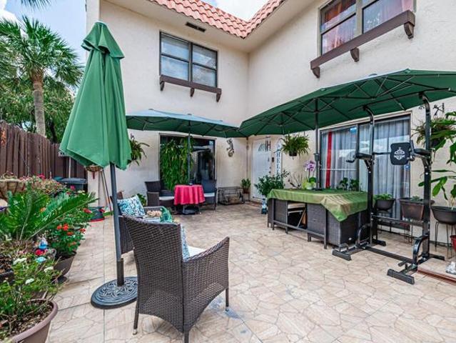 6291 Seven Springs Blvd #C, Greenacres, FL 33463