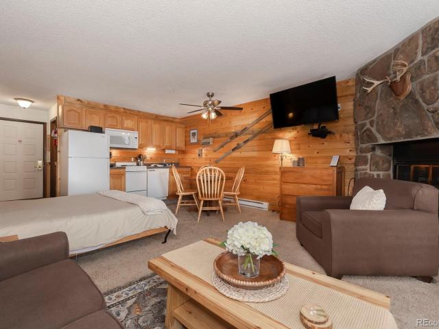 62927 US Highway 40 # 112