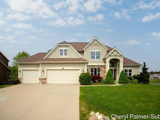 6293 Norfolk Dr, Muskegon, MI 49444