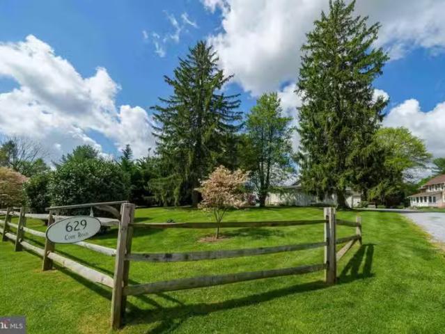 629 COPE RD, KENNETT SQUARE, PA 19348 Single Family Residence.