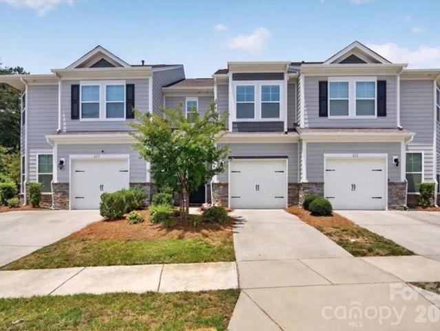 629 Cypress Glen Ln, Lake Wylie, SC 29710