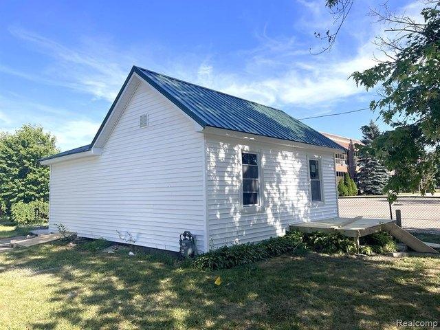629 Alger St, Owosso, MI 48867