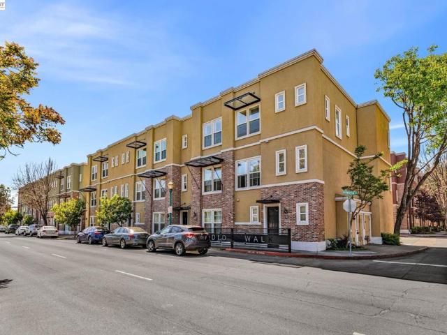 629 Artistic Place