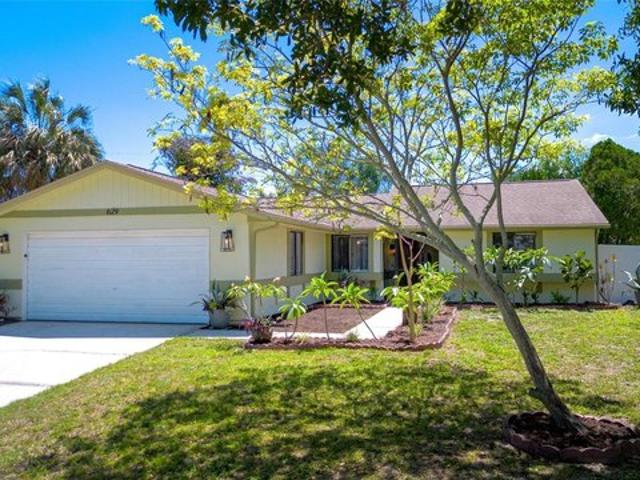 629 Bay Lake Trl, Oldsmar, FL 34677