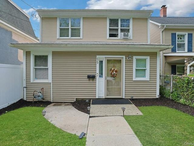 629 Belden St, Peekskill, NY 10566