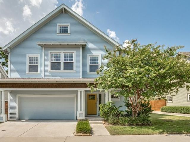629 Bishop Heights Ln, Dallas, TX 75208