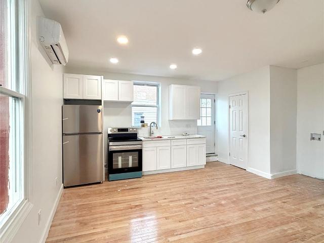 629 E 89th Street