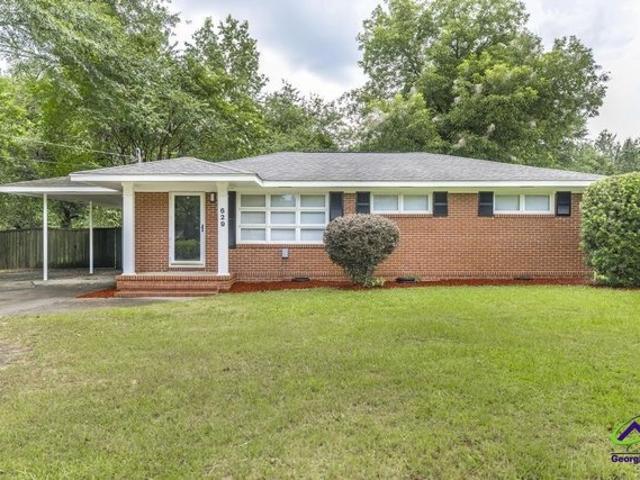 629 Hillcrest Ave, Perry, GA 31069