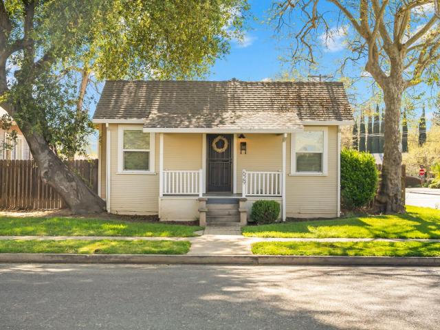 629 Oak St, Roseville, CA 95678 | Compass