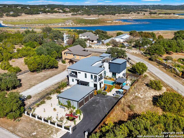 629 Lake Island Drive