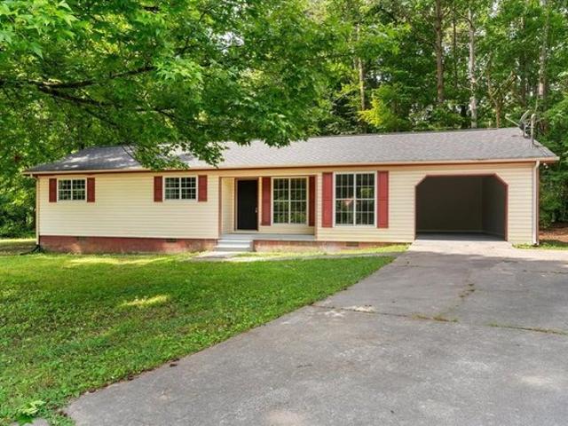 629 Mahogany Ln NW, Dalton, GA 30720