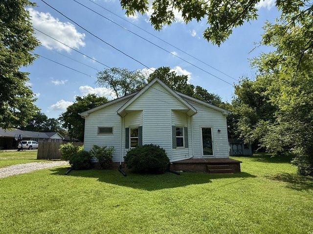629 Martha Ave, Gallatin, TN 37066